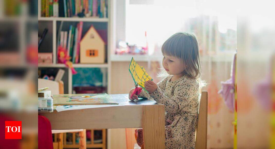Fun activities to keep your toddlers engaged - Times of India