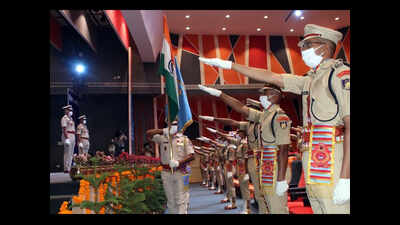 Gurugram: In a first, CRPF passing out parade goes online | Gurgaon ...