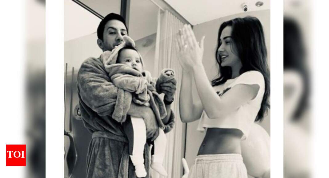 Amy Jackson and her son Andreas working out together is the best thing ...