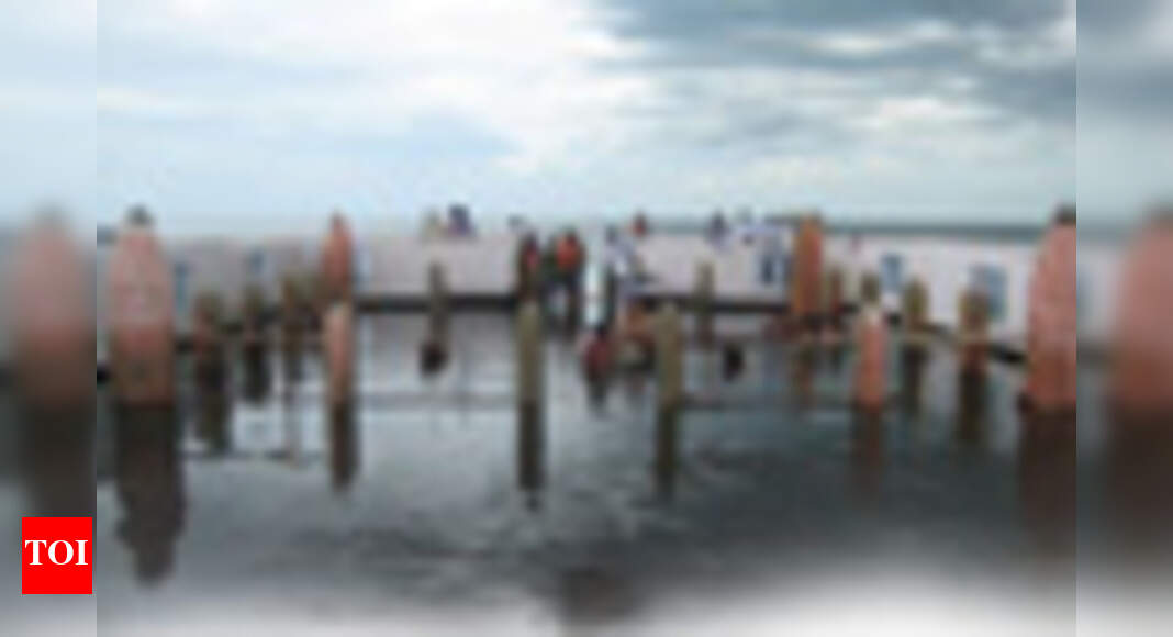 A tale of two temples - Times of India