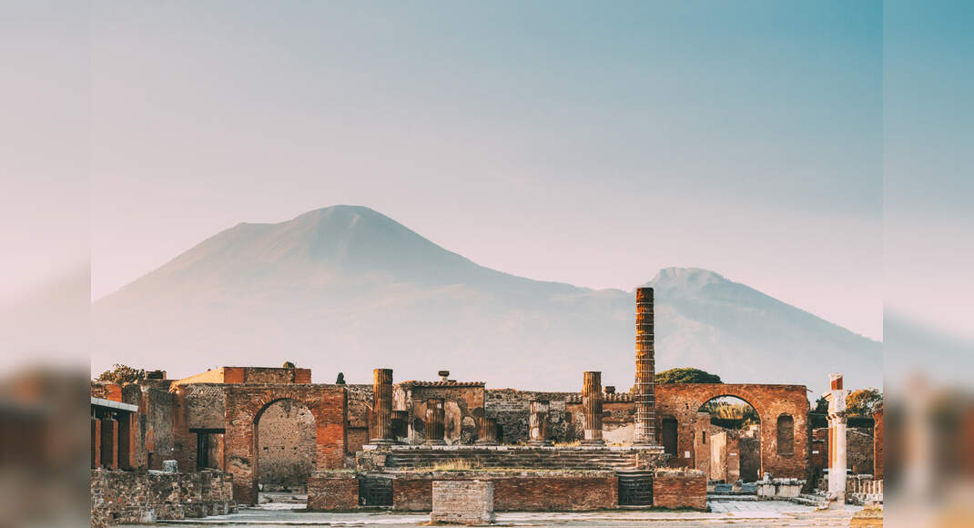 Watch drone video of newly excavated treasures from Pompeii | TimesTravel