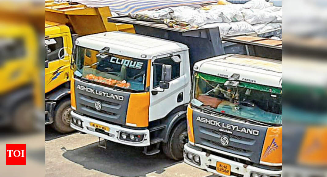 5,400 tonne of waste remain piled up in Kerala | Kochi News - Times of ...