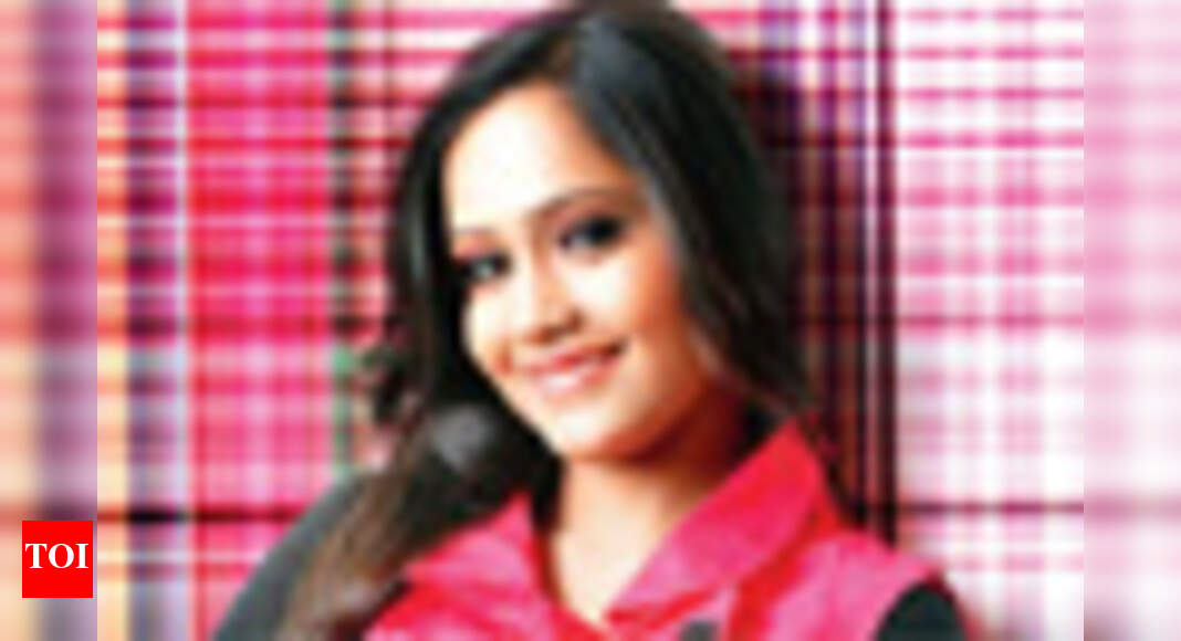 Aasiya is obsessive - Times of India