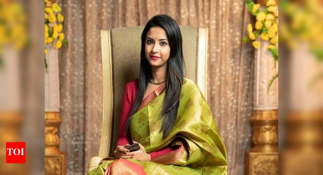 TV actress Sohini Banerjee turns a year older - Times of India