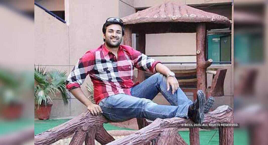 Ryan Pinto Pics | Ryan Pinto Photos | Ryan Pinto Portfolio Pics | Ryan ...