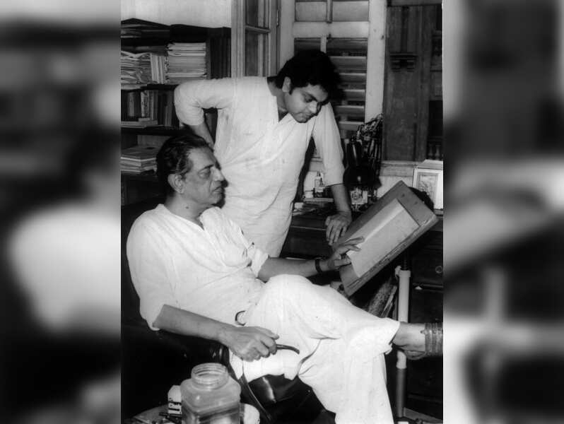 Sandip Ray celebrates father Satyajit Ray’s birthday at home, plans a ...