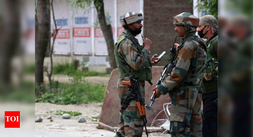 Handwara encounter today: Colonel, Major among 5 personnel martyred in ...