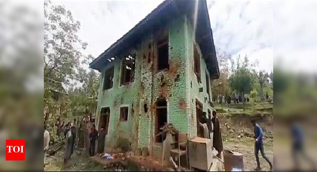 Encounter in Handwara: Terrorists had been active in Handwara forest ...