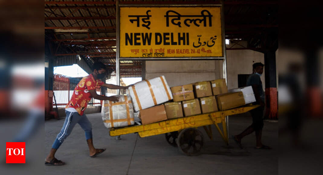 DSGMC to provide food packets in special trains ruining for migrant ...