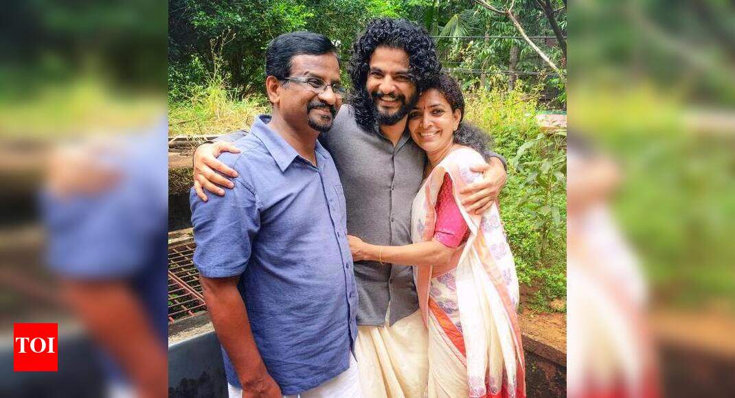 Neeraj Madhav reveals his father’s artistic skills | Malayalam Movie ...