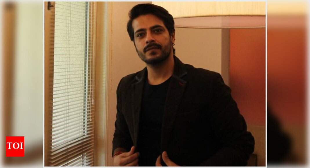 Actor Nikhil Sachdeva makes a song with limited resources amidst ...