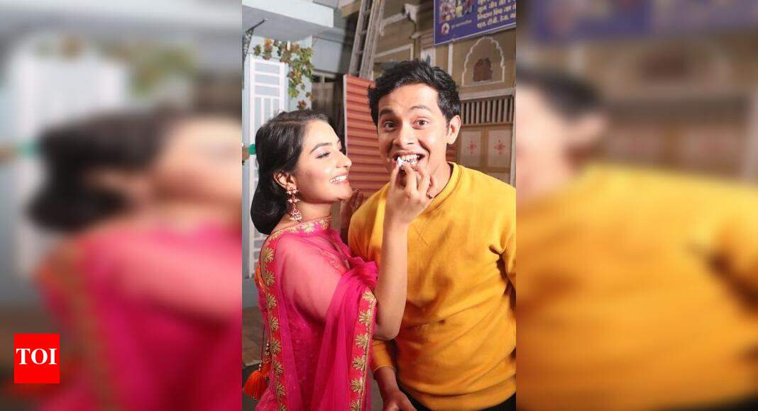 Akshay Kelkar & Akshita Mudgal are true friends in real - Times of India