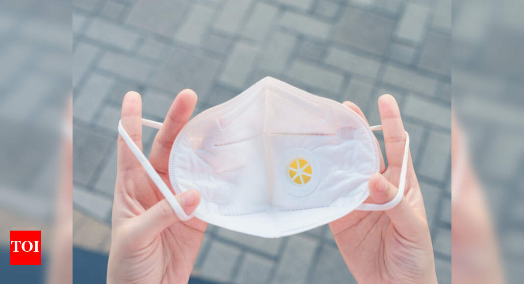 IIT-Delhi startup launches reusable antimicrobial mask - Times of India