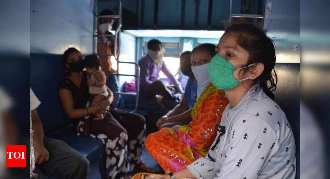With just a water bottle & biscuit pack, migrant workers reach city ...