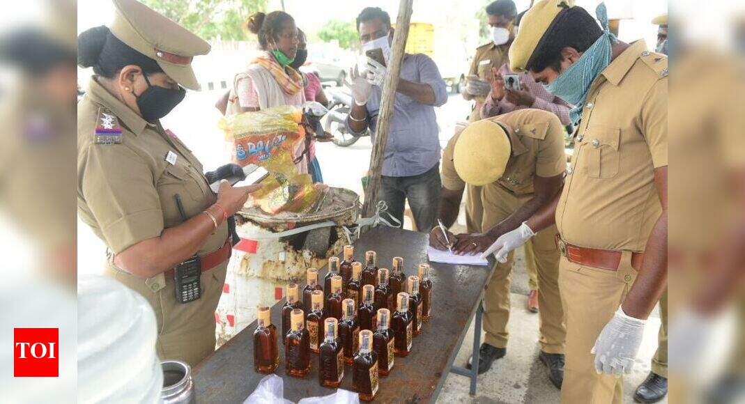 Maha seals borders with other states to curb liquor smuggling | India ...