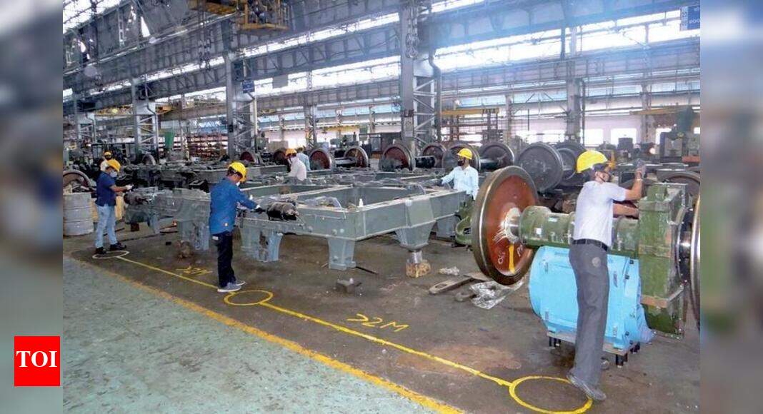 DLW resumes production as 48-day lockdown ends | Varanasi News - Times ...