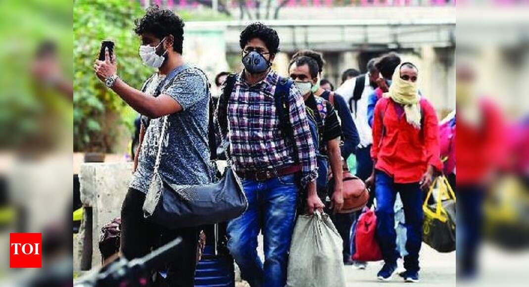 Bengaluru: No social distancing; trains to and from Delhi packed ...