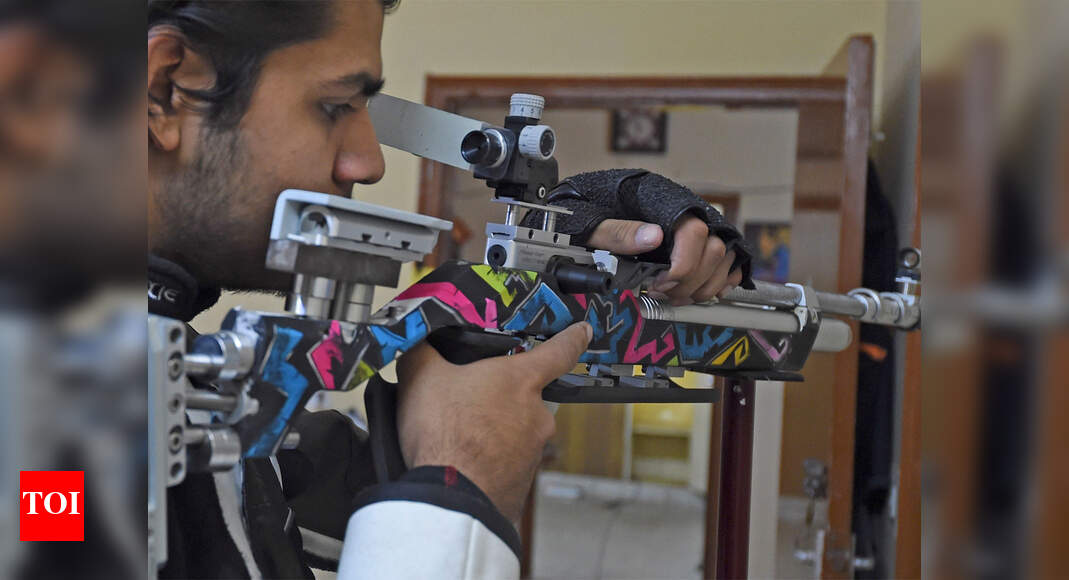 Divyansh Singh Panwar: World No. 1 Divyansh Panwar uses a flat as ...