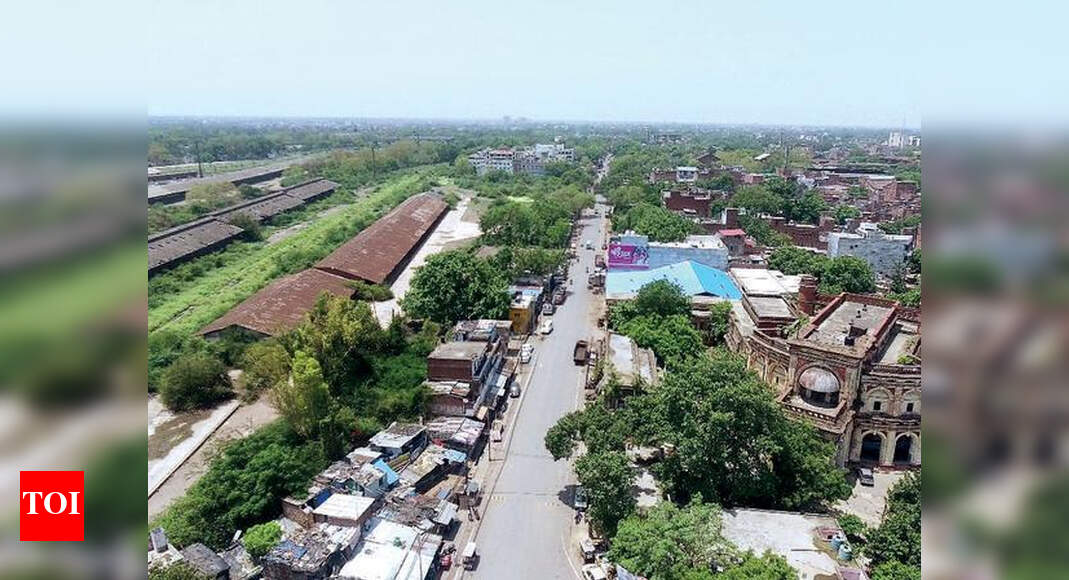 Kanpur gets 2 new hotspots, 6 converted into green zones | Kanpur News ...
