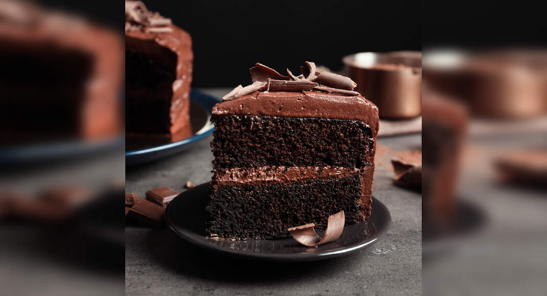 Chocolate Truffle Cake Recipe: How to Make Chocolate Truffle Cake ...