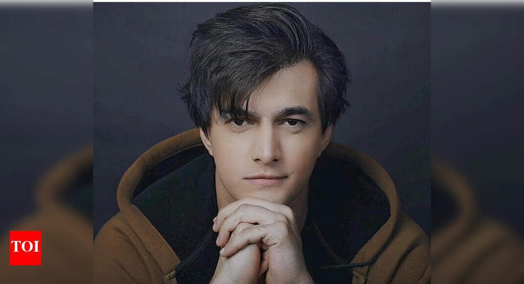 The time when actor Mohsin Khan was not Mohsin - Times of India
