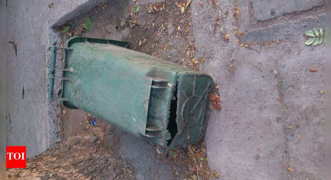 Broken Dust bin. - Times of India