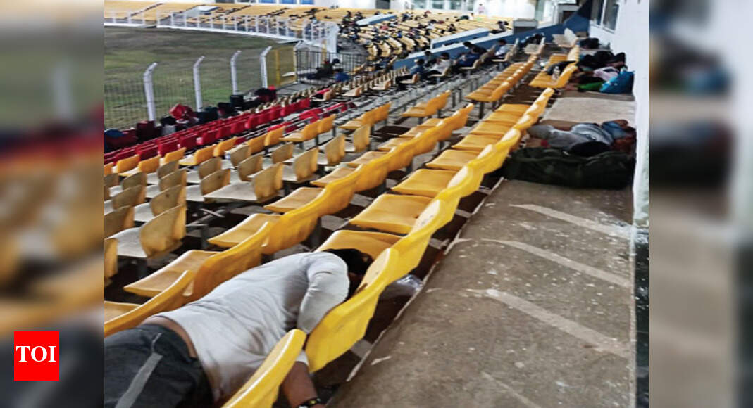 Goa: Former CM Digambar Kamat slams government after elderly sleep on ...