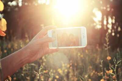 Smartphones with 16MP front camera to have much detailed selfies ...