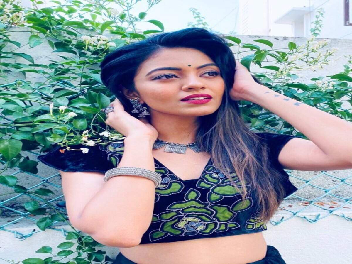 Shreya Rao dresses up the traditional way