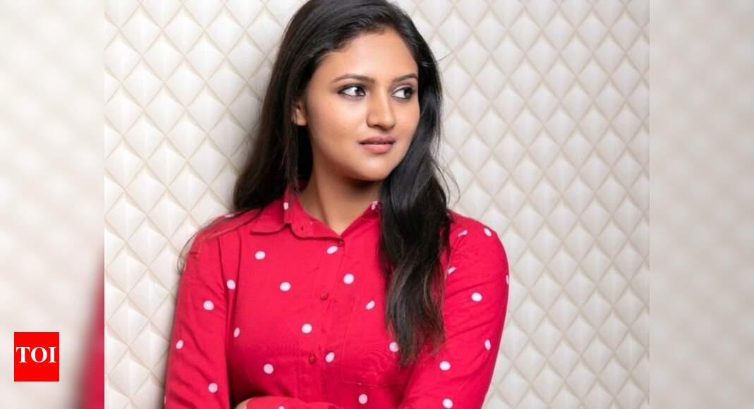 Kannadati actress Ranjani Raghavan gets nostalgic as she shares ...