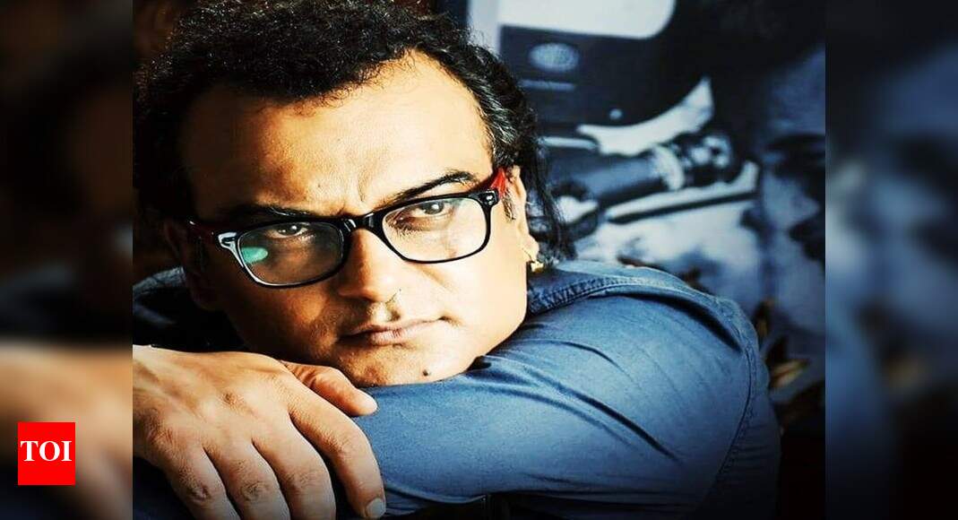 Sujan Mukherjee plays Sohini’s son in ‘Agantuk’ | Bengali Movie News ...