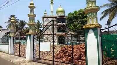 Travel restrictions have forced mosques to remain shut this Ramadan in ...