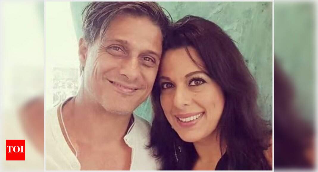 Pooja Bedi: We didn’t use any influence to travel to Goa | Hindi Movie ...