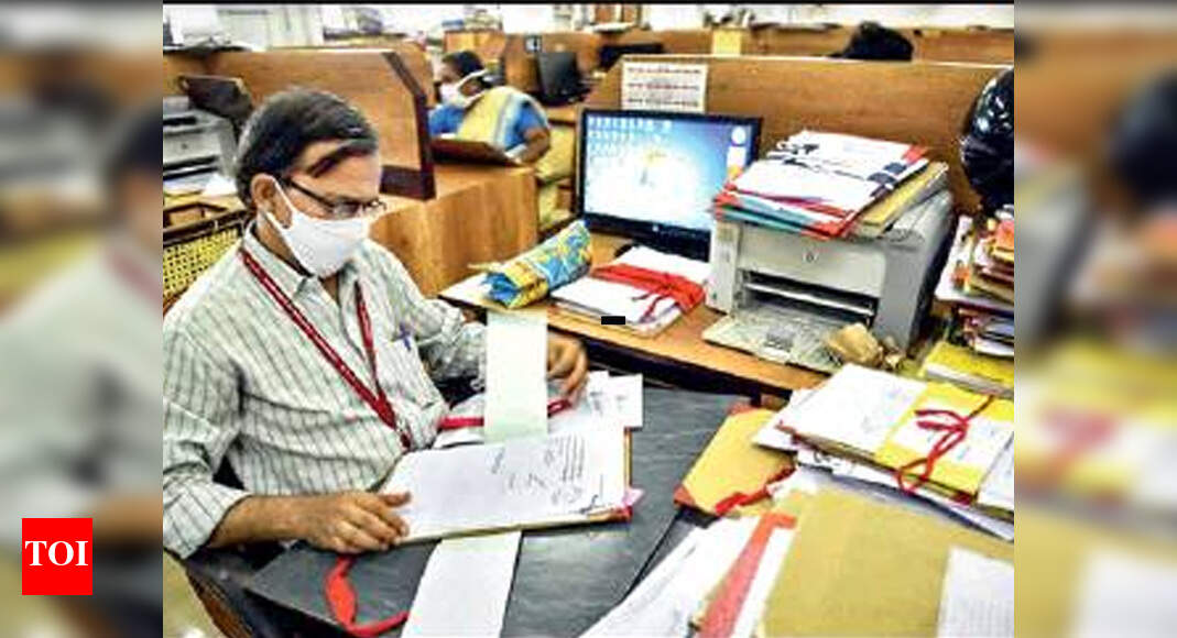 Tamil Nadu: Poor bus service forces government staff to travel 170km on ...