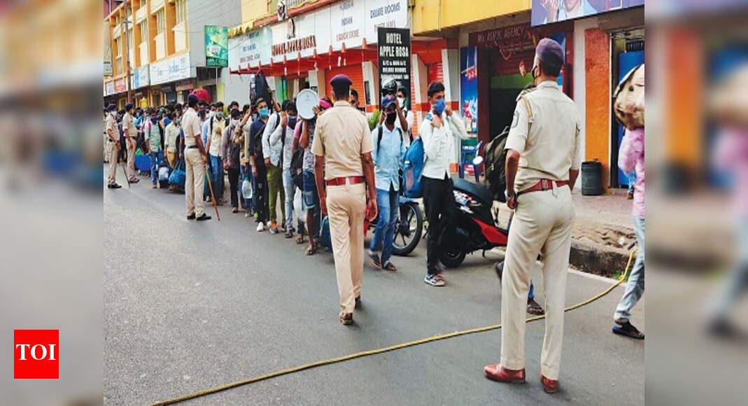 Left with nothing, migrants lose hope as Goa flounders | Goa News ...
