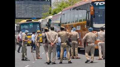 Migrant Workers in Delhi: Bus owner, driver arrested for illegally ...