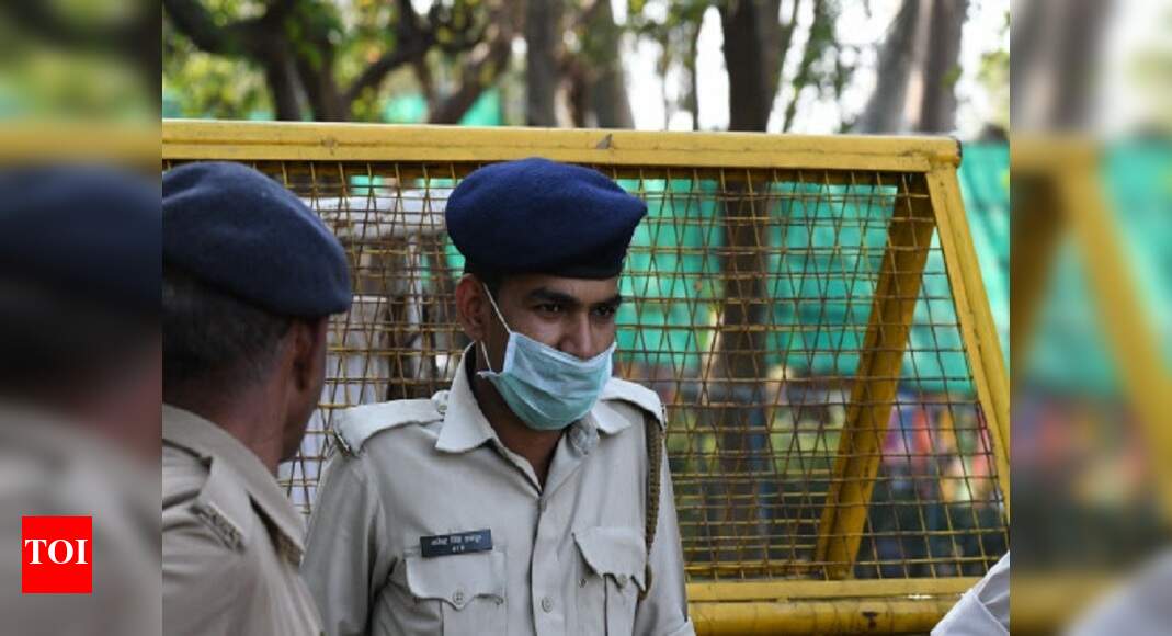 Thane police headquarters work with nearly half their strength as Covid ...