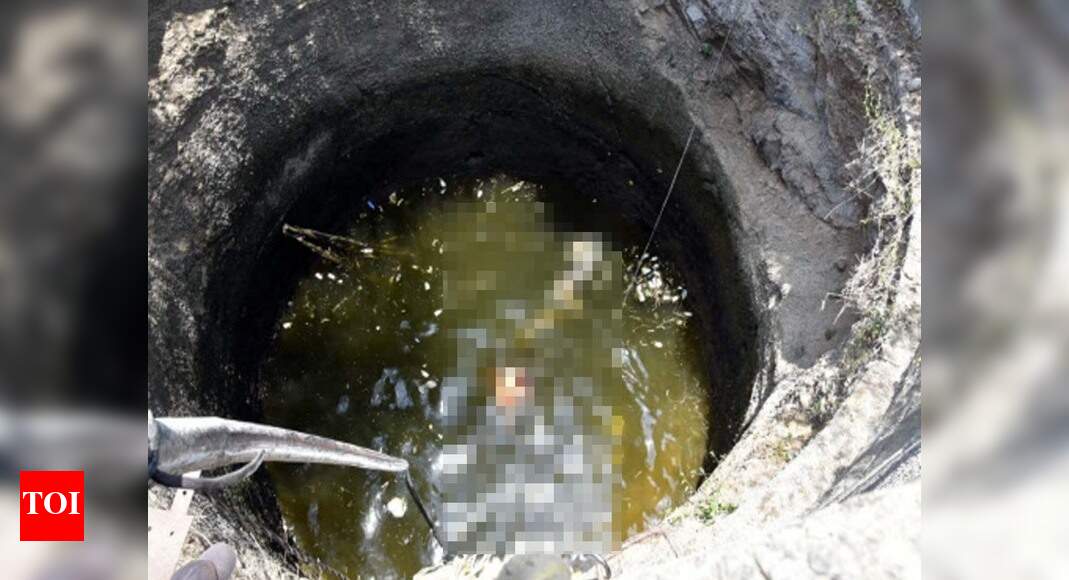 Seven were alive before falling in well: Doctors | Hyderabad News ...