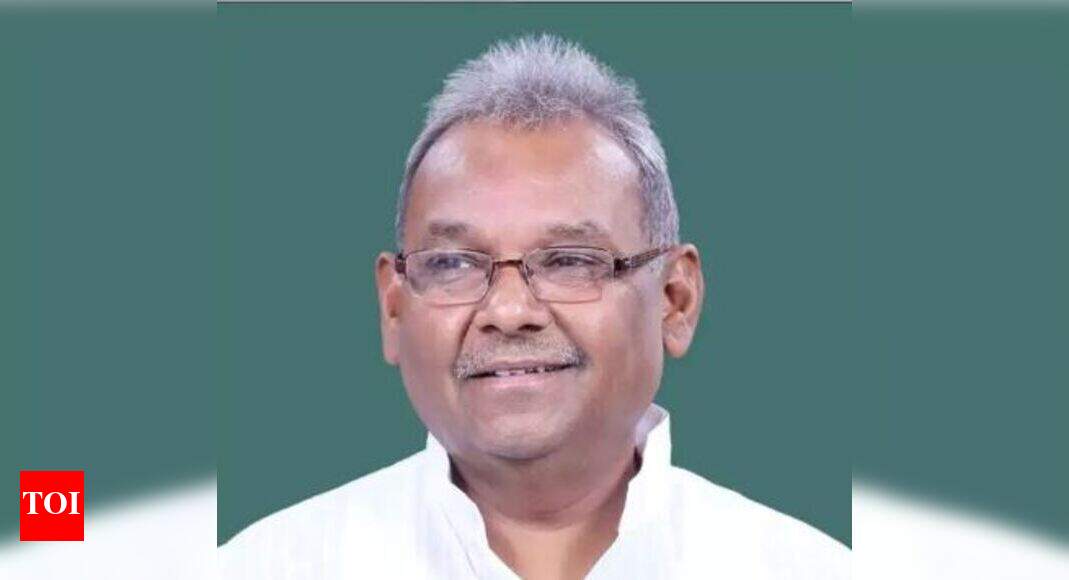 Madhya Pradesh: Atal Bihari Vajpayee's nephew Anup Mishra not to ...