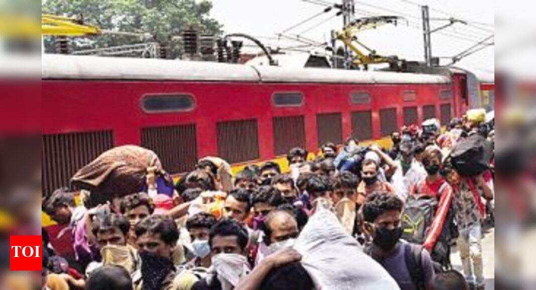 Bihar: 65 special trains bring back 95,000 stranded people | Patna News ...