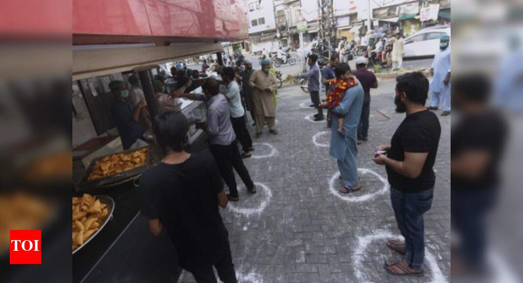 Due to spike in Covid-19 infections, Pakistan warns to reimpose strict ...