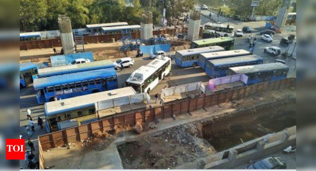 PMPML resumes bus services in PCMC limits | Pune News - Times of India