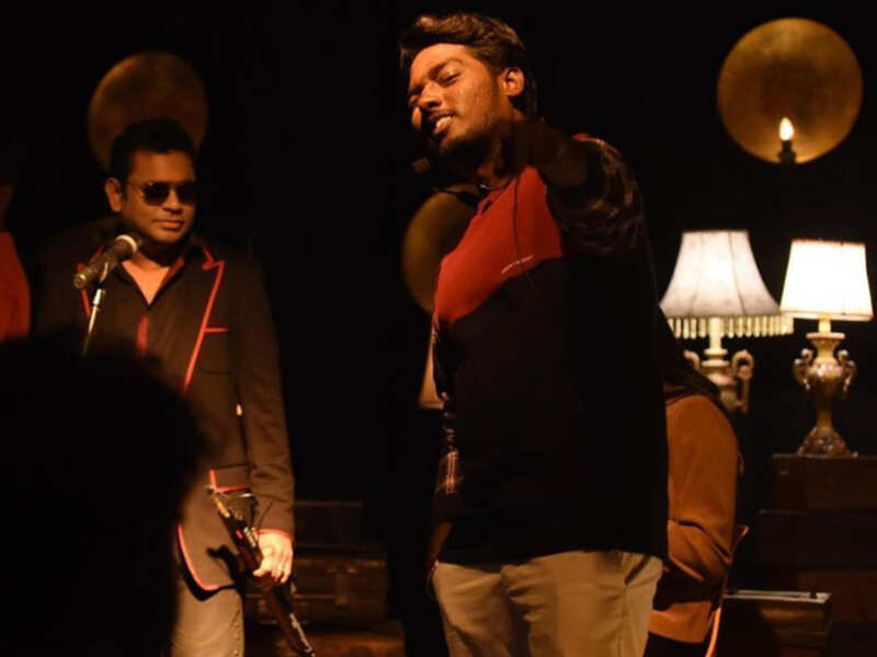 Atlee remembers 'Bigil' with this unseen picture | Tamil Movie News ...