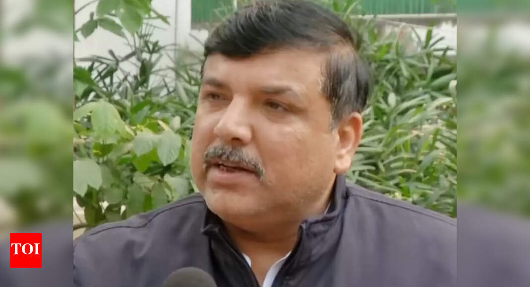 Sanjay Singh: AAP MP Sanjay Singh asks Goyal to lodge FIRs against those responsible for train ...