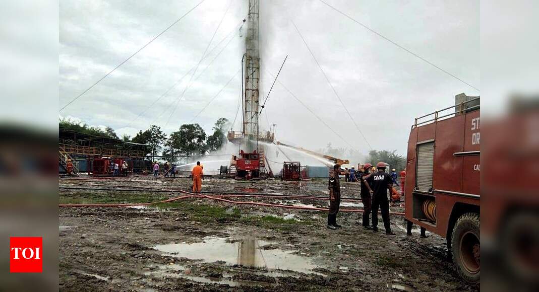 Assam Oil Well Explosion: Oil well explodes in Assam, villagers ...