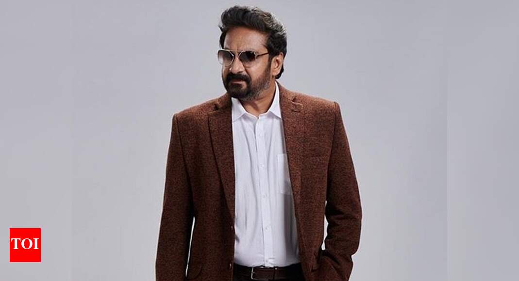 Neeyum Njanum actor Shiju is all excited as the shoots resume; see pics ...