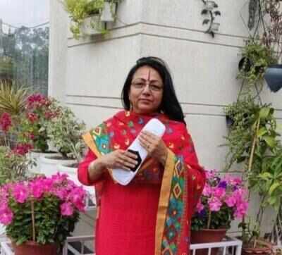 Online training of making sanitary pads at home | Events Movie News ...