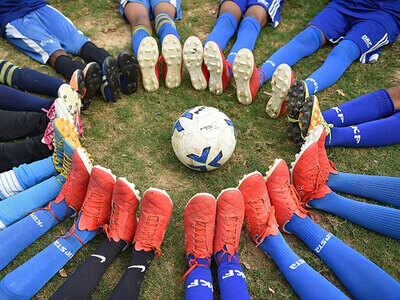 With eye on social distancing, Indian Football Association's players ...