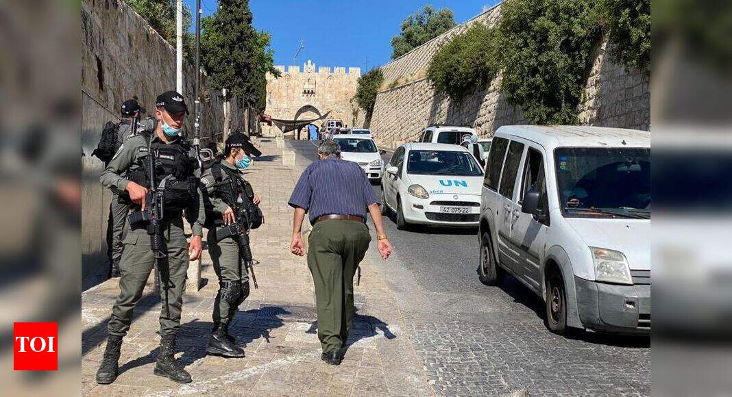 Israeli police kill unarmed Palestinian in Jerusalem - Times of India