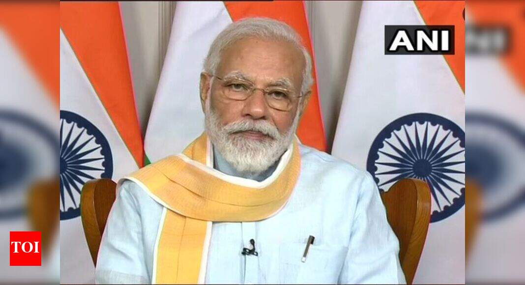 Narendra Modi: Coronavirus may be invisible but our corona warriors are ...